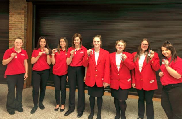 JVS students earn medals | News, Sports, Jobs - The Herald Star